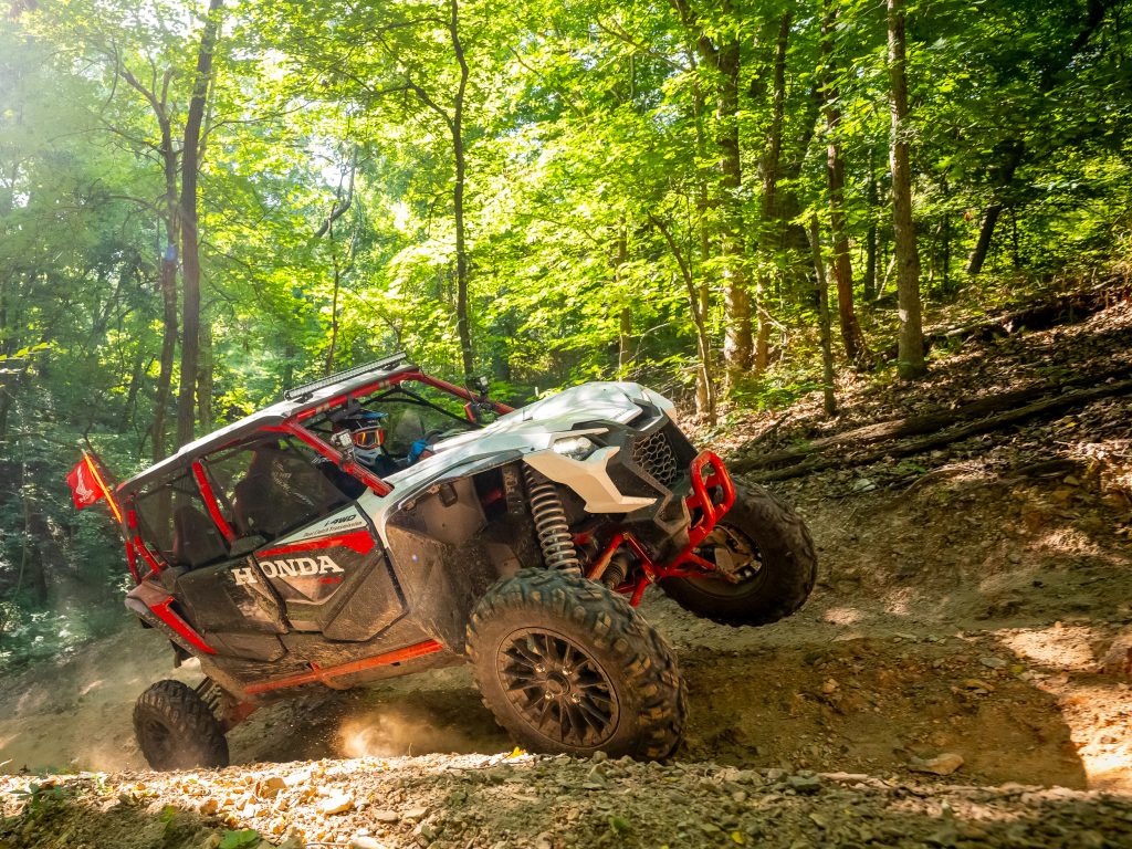 2023 Honda Talon 1000R-4: UTV Racing DNA - DAX Street