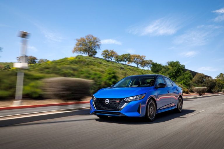10 Performance Cars That Can Be Daily Driven - DAX Street