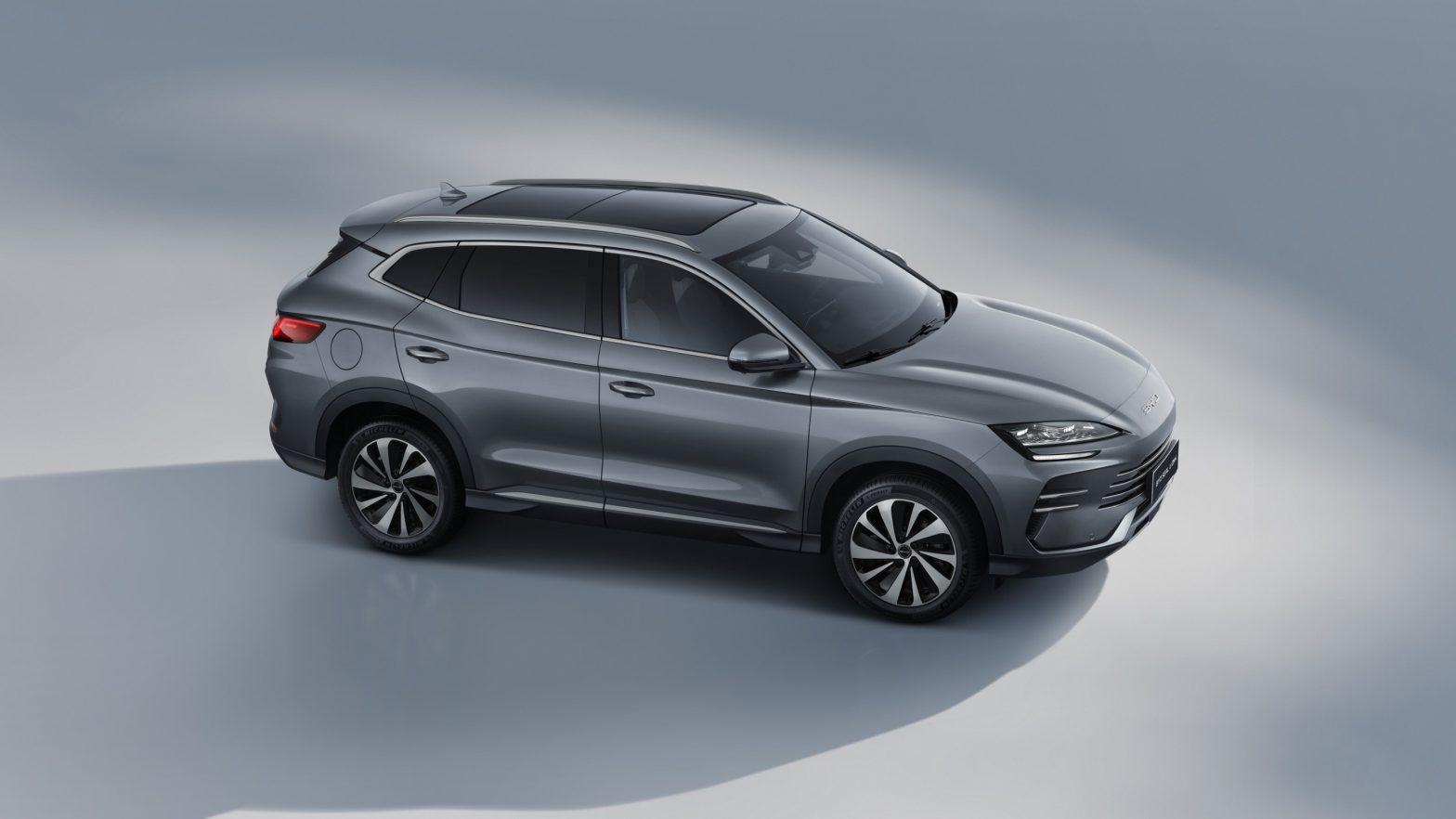 BYD Seal U DM-i: Cutting-Edge Plug-In Hybrid Crossover Unveiled - DAX ...