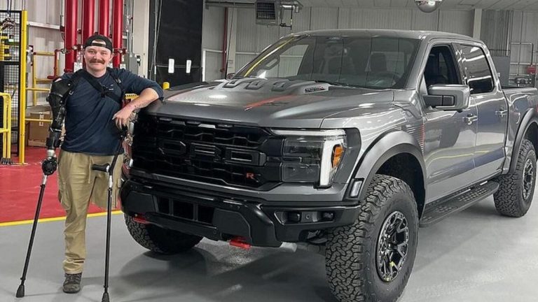 Ford Honors Marine Hero: 2024 F-150 Raptor R Gifted After Crash - DAX ...