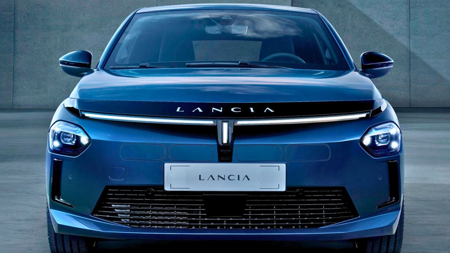 Lancia Ypsilon: Elegant Electric Hatchback Revival - DAX Street