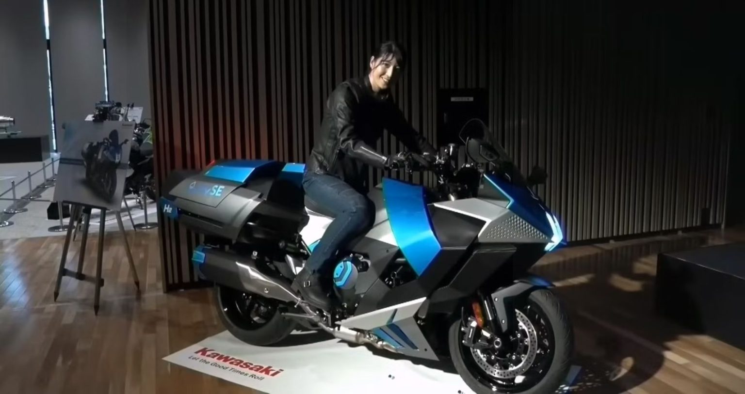 10 Things You Didn't Know About Kawasaki's First Hydrogen Motorcycle ...