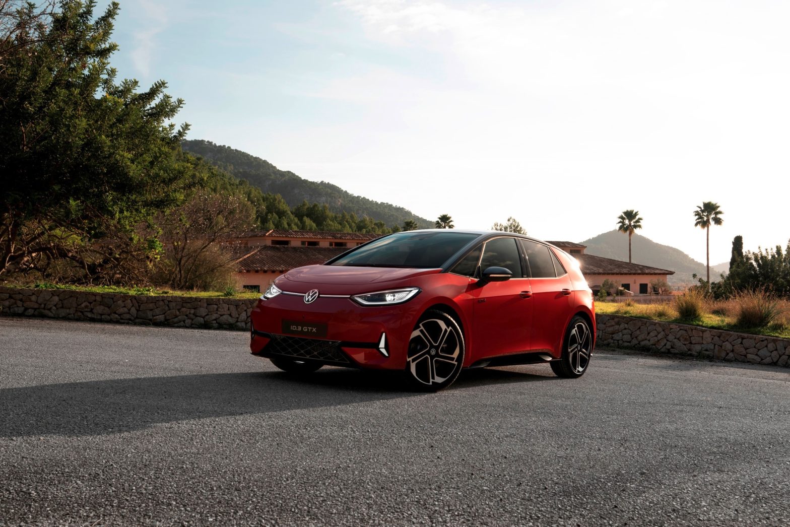 10 Top-Rated Hatchbacks That Drivers Enjoy Driving - DAX Street