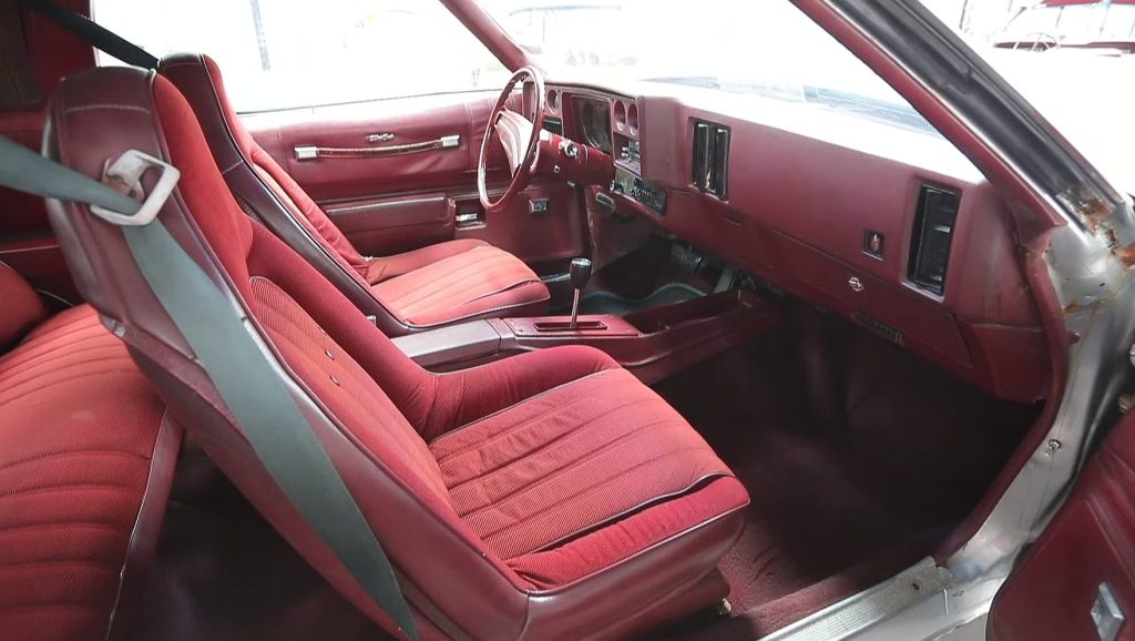 Custom Cloud: The Unique Blend of Chevrolet and Rolls-Royce in ...