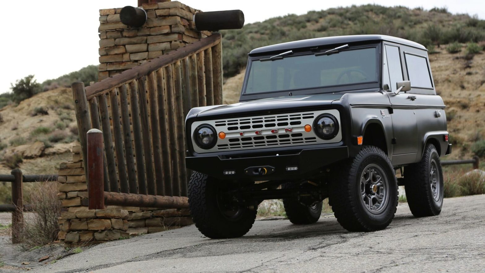 Jonathan Ward's Land Cruiser Legacy: Celebrating 500 Iconic Builds - DAX Street