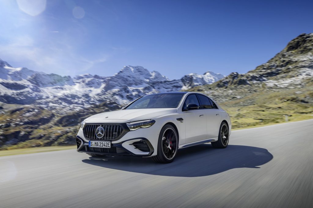 Mercedes-AMG E 53 Hybrid: Power, Efficiency, and Luxury Combined - DAX ...