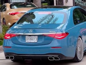 Choosing Between Blue and Sand: Your Favorite Color on the Mercedes ...