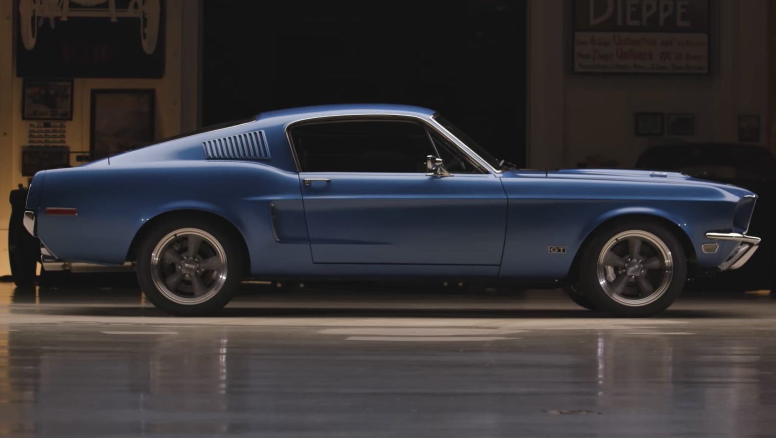 Revology's Modern Twist: 1968 Mustang GT Cobra Jet Reproduction - DAX ...