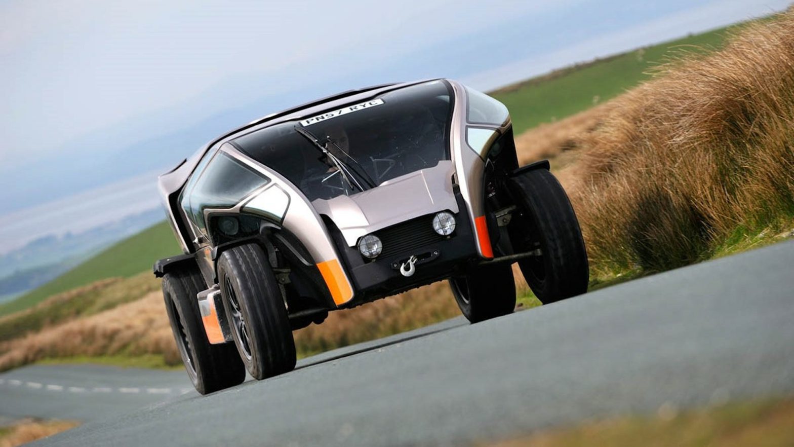 TVR's Ambitious Venture: The Scamander Amphibious Off-Roader - DAX Street