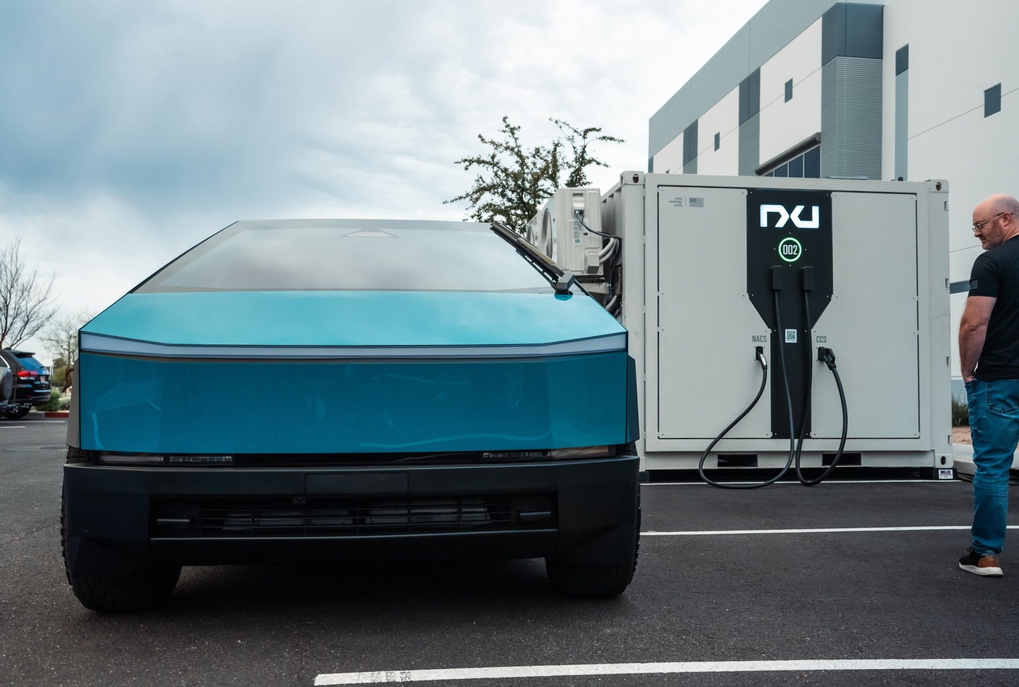 Tesla Cybertruck Charging Dilemma: Exploring 800-Volt Capability - DAX ...