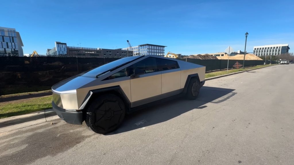 Tesla Cybertruck: Early Adopter Experiences & Challenges Revealed - DAX ...