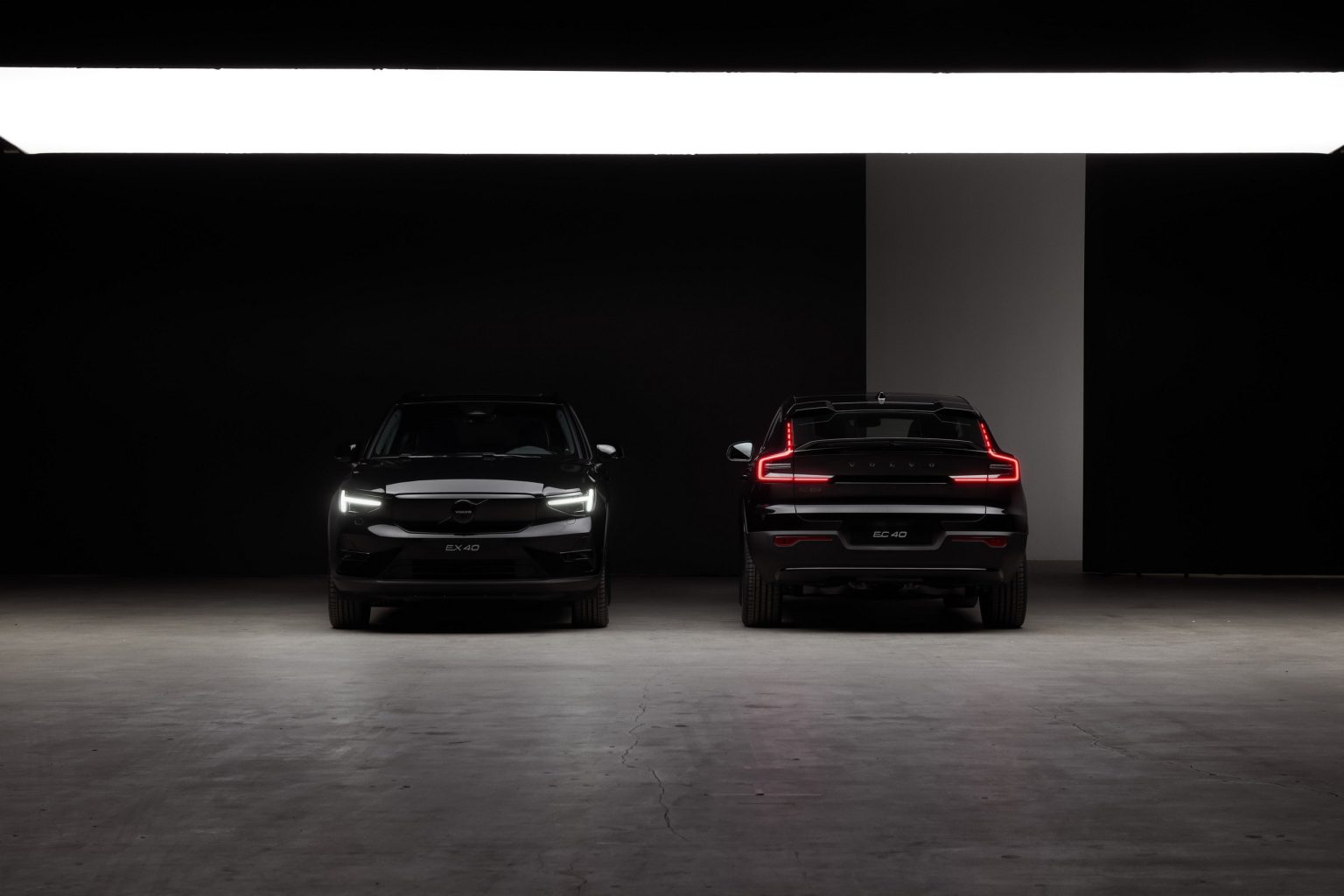 Volvo's 40 Series Black Edition: Sleek Luxury Upgrades for 2025 - DAX ...