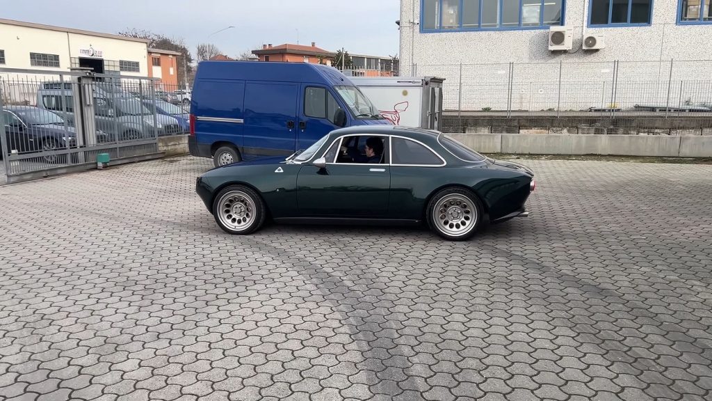 Totem GT Super: Fusing Classic Alfa Romeo Elegance with V6 Power - DAX ...