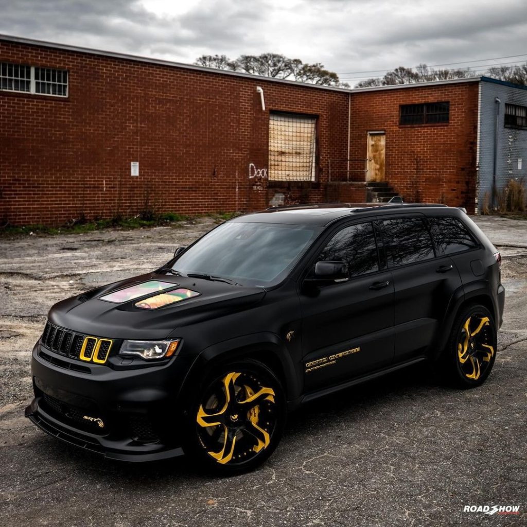 Custom Jeep Grand Cherokee Trackhawk: Unique Design & Unrivaled Power ...