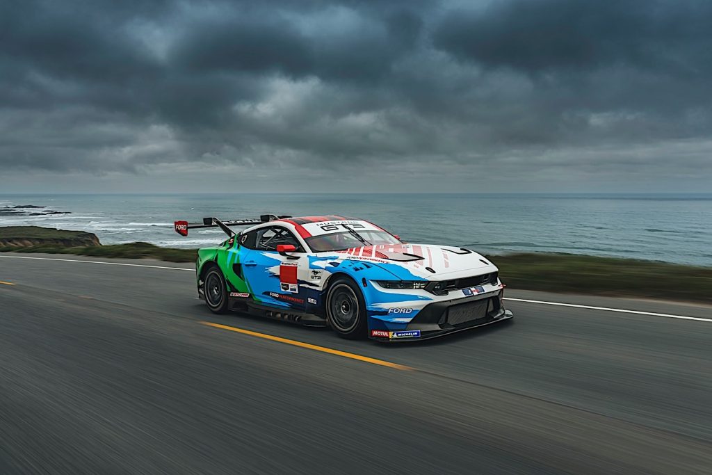 Ford's Champion Spirit Livery: Racing Legacy Revived - DAX Street