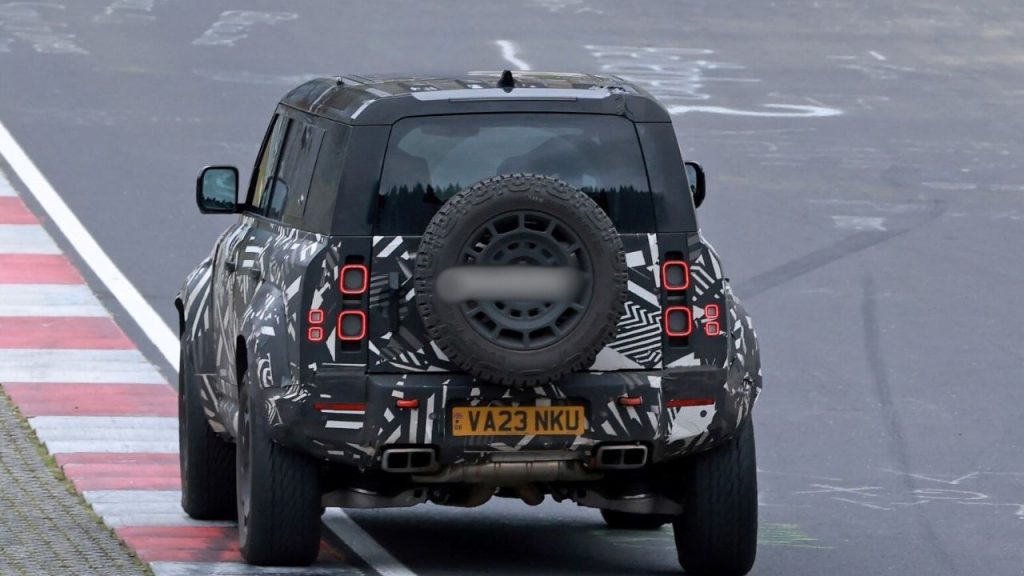 JLR's Defender Evolution: OCTA Trim & Dynamic Updates - DAX Street