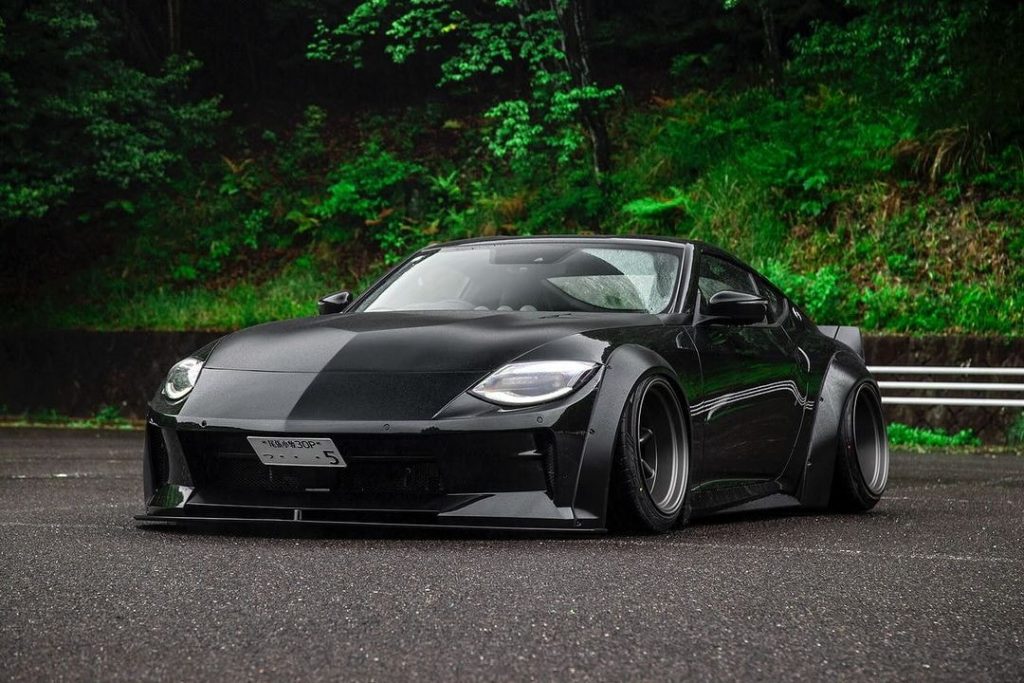 Liberty Walk Reveals Muscular Nissan Z Transformation - DAX Street