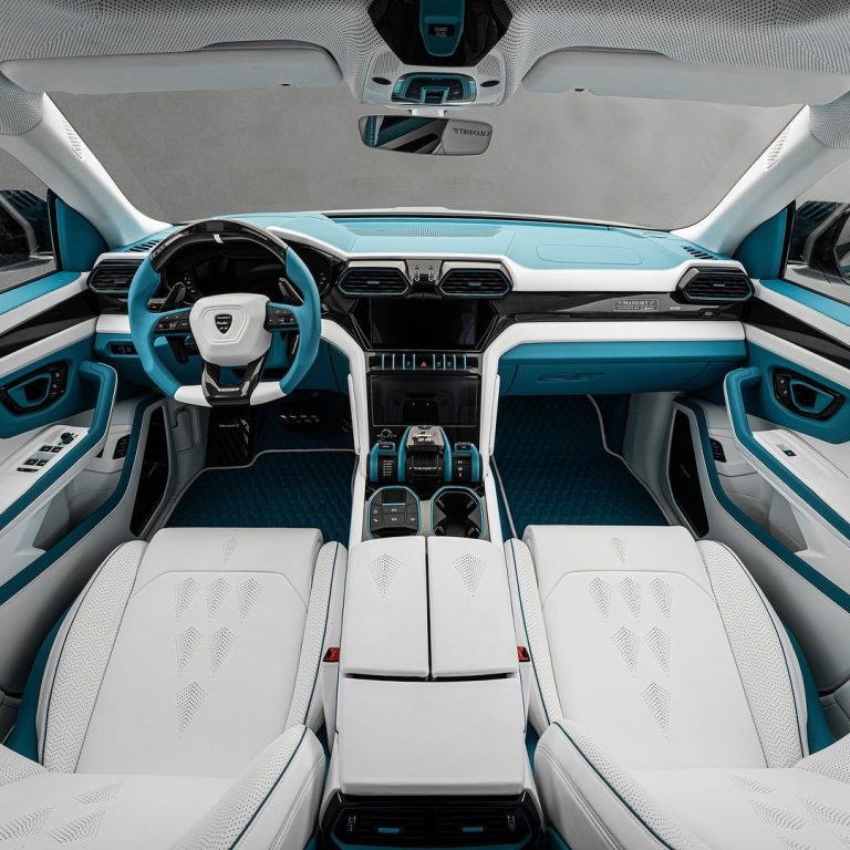 Mansory Lamborghini Urus: Customization and Performance - DAX Street
