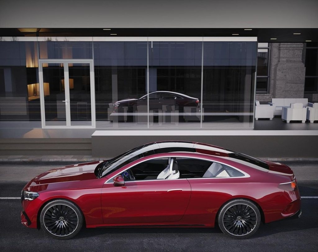 Mercedes CLE: Luxurious Two-Door Beauty A New Era in Coupe Elegance ...