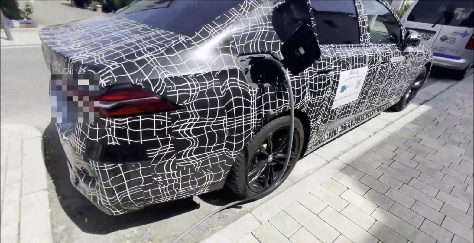 700-HP BMW G90 M5 Reveals High-Performance Specs and Plug-In Hybrid ...