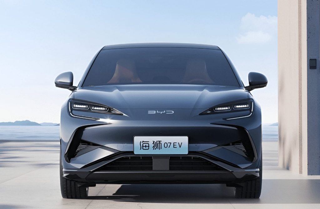 BYD Sea Lion 07: Tesla Model Y Competitor with Advanced Features - DAX ...