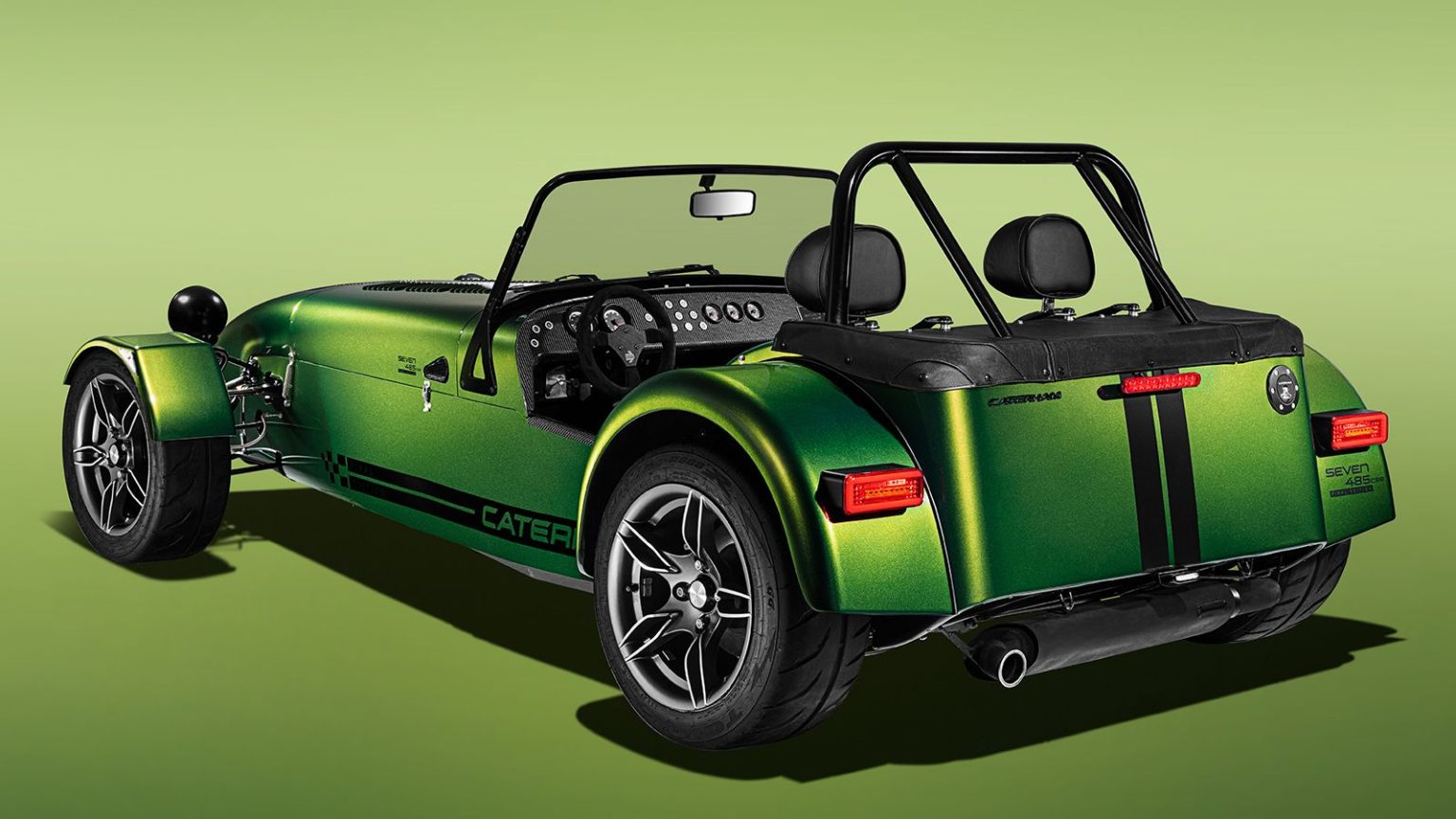 Caterham Seven Final Edition: Legacy of Speed - DAX Street
