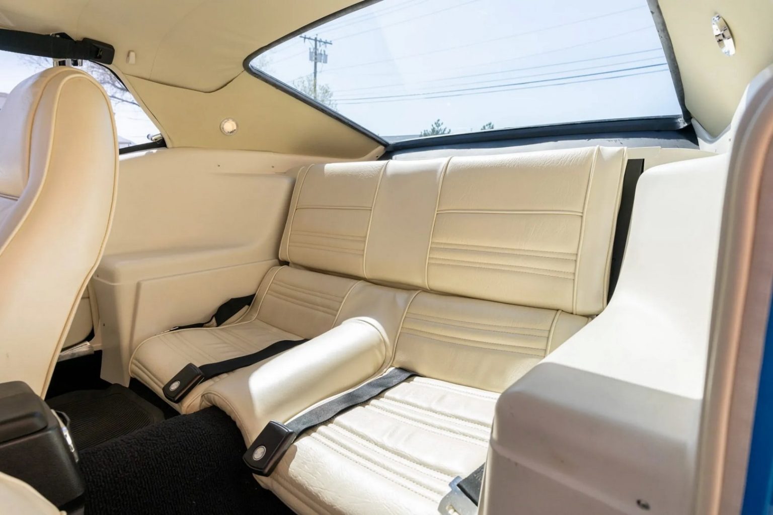 Classic Boss 302 Mustang Sold for $112,000: American Muscle Cars - DAX ...