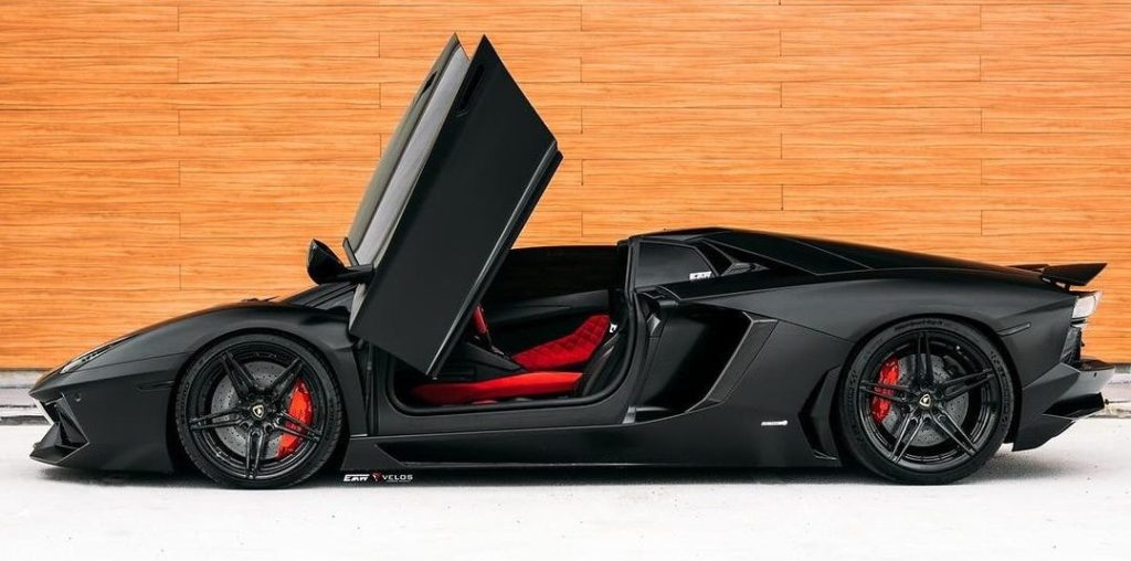 Custom Lamborghini Aventador: Timeless Elegance and Power - DAX Street
