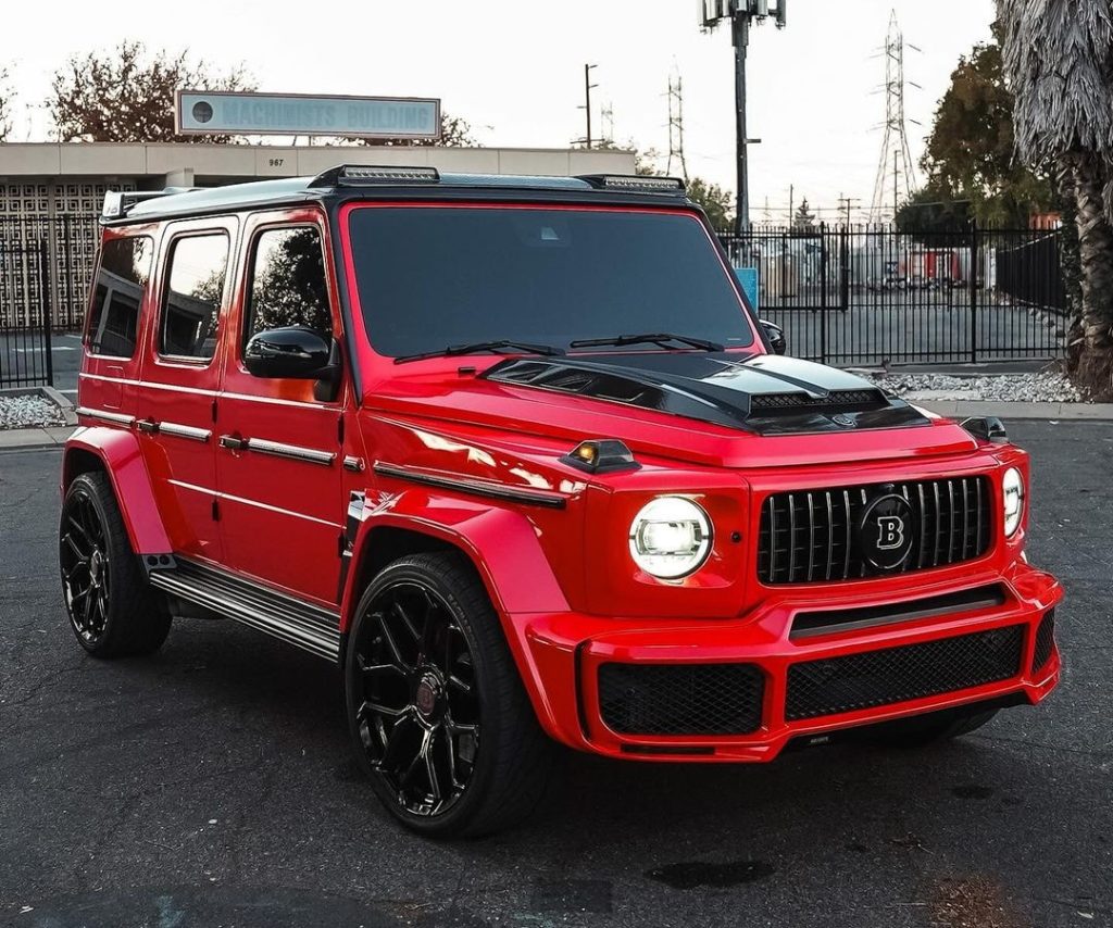 Customized Mercedes-AMG G 63: Brabus Transformation - DAX Street