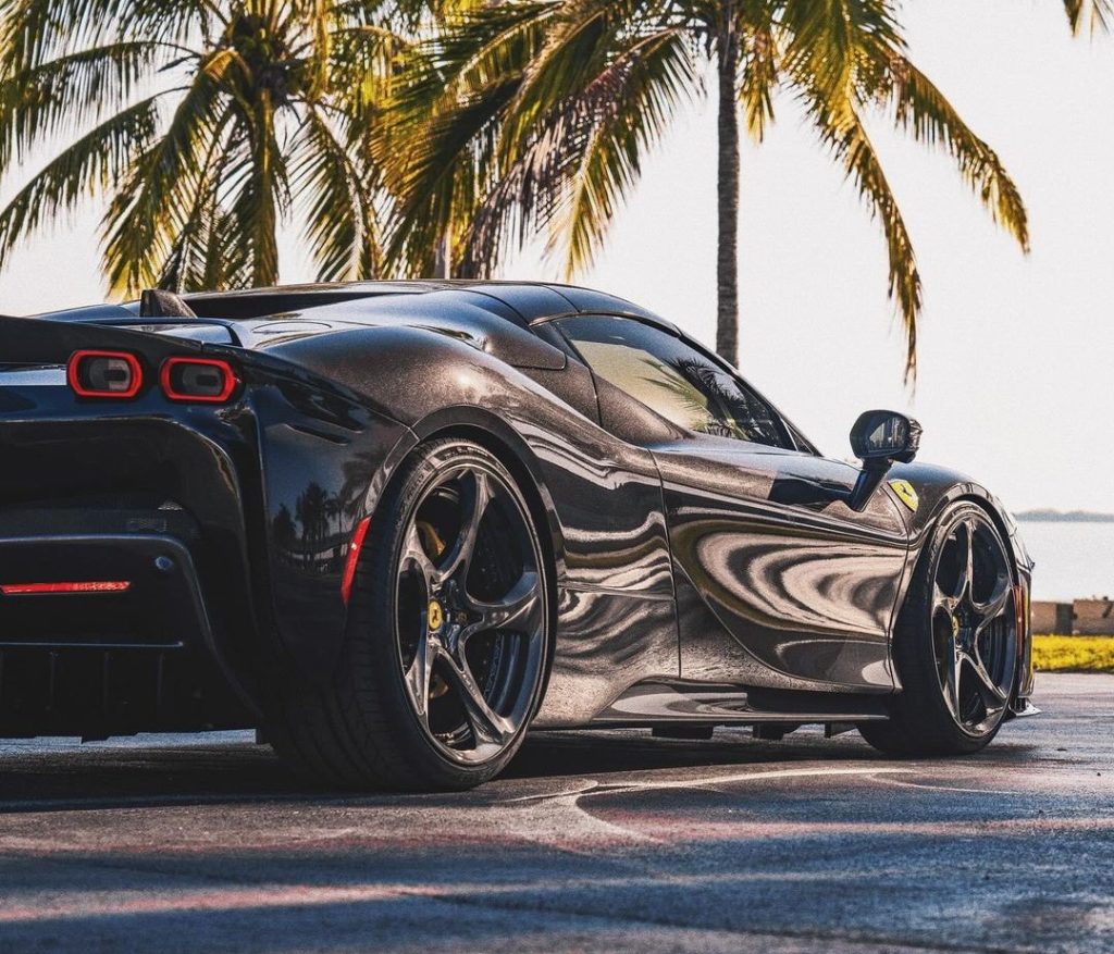 Ferrari SF90 Spider: Black Beauty Customized - DAX Street