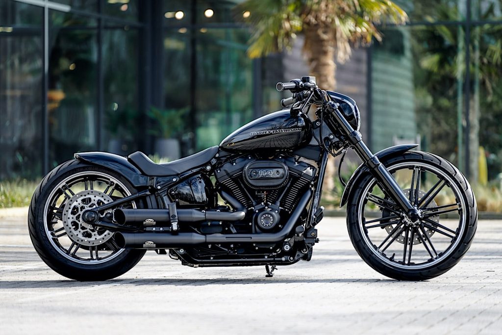 Harley-Davidson Breakout: Custom Transformation Showcase - DAX Street