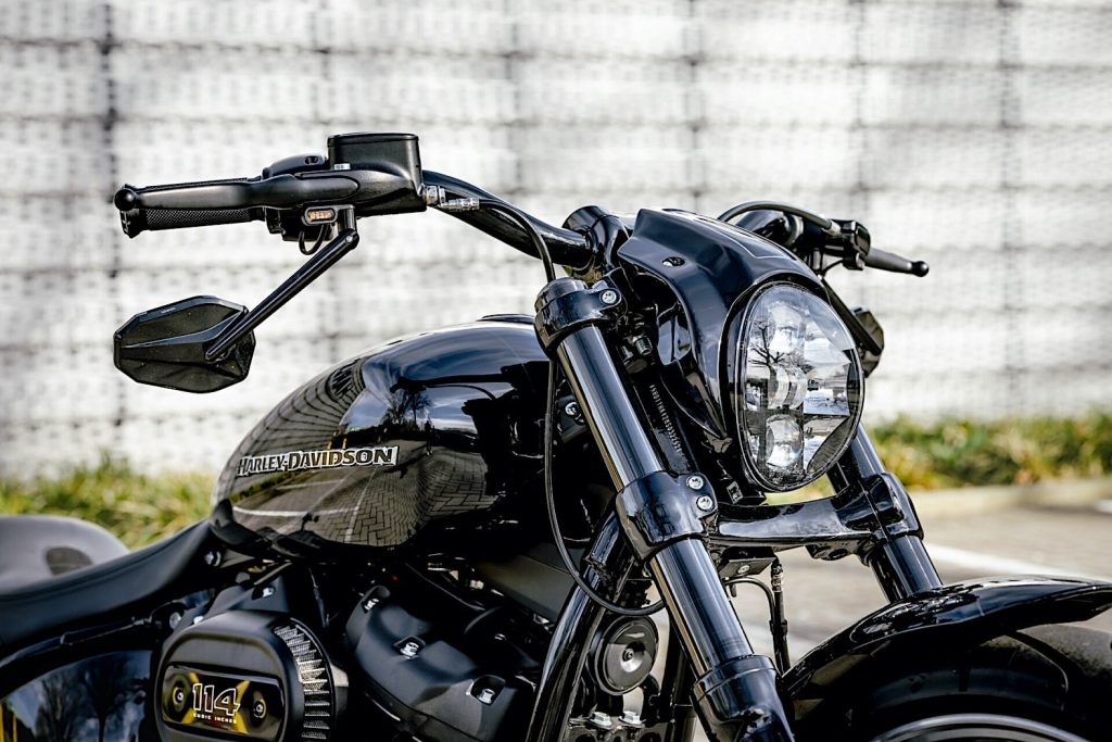 Harley-Davidson Breakout: Custom Transformation Showcase - DAX Street