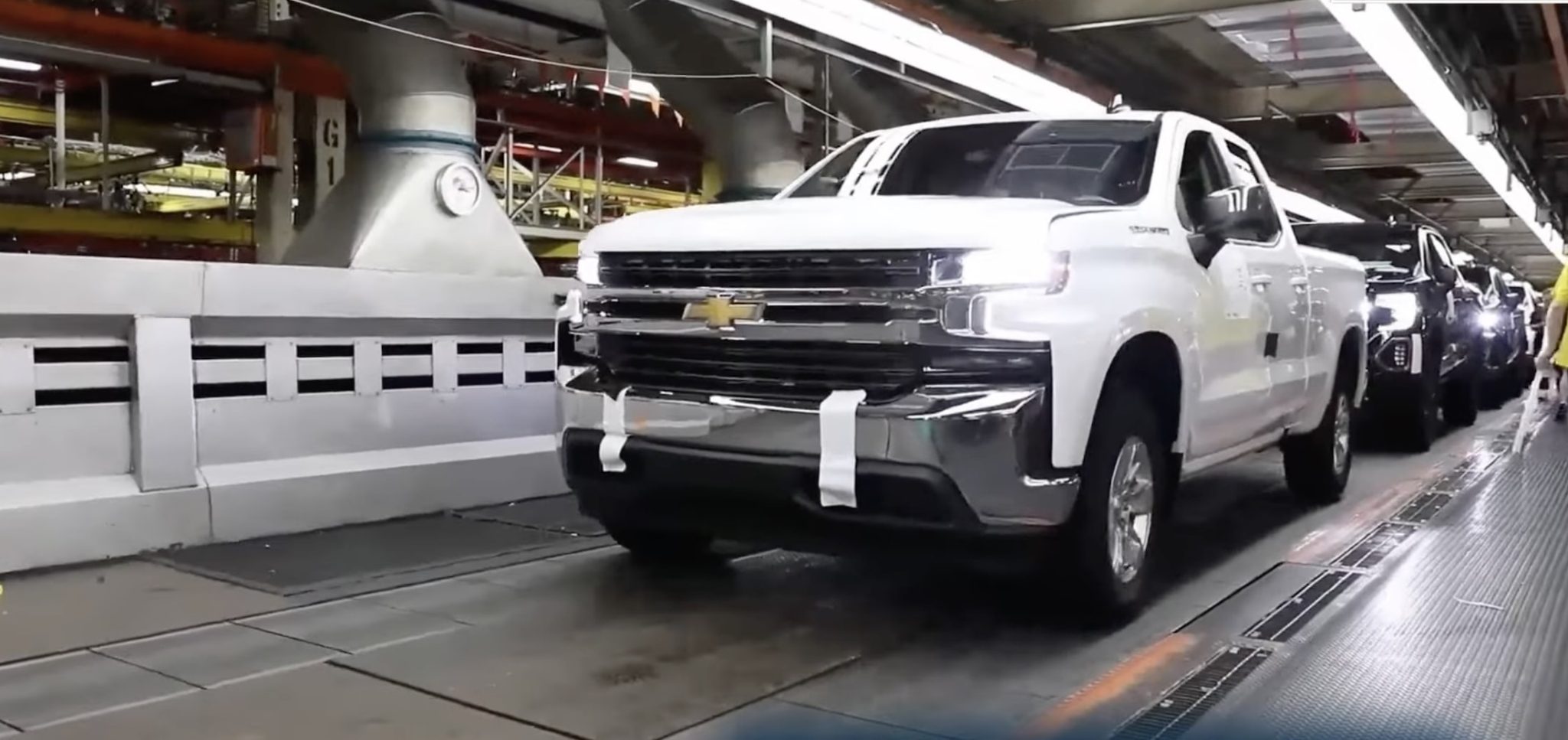 Inside GM's Fort Wayne Plant: Crafting Chevrolet Silverados & GMC ...