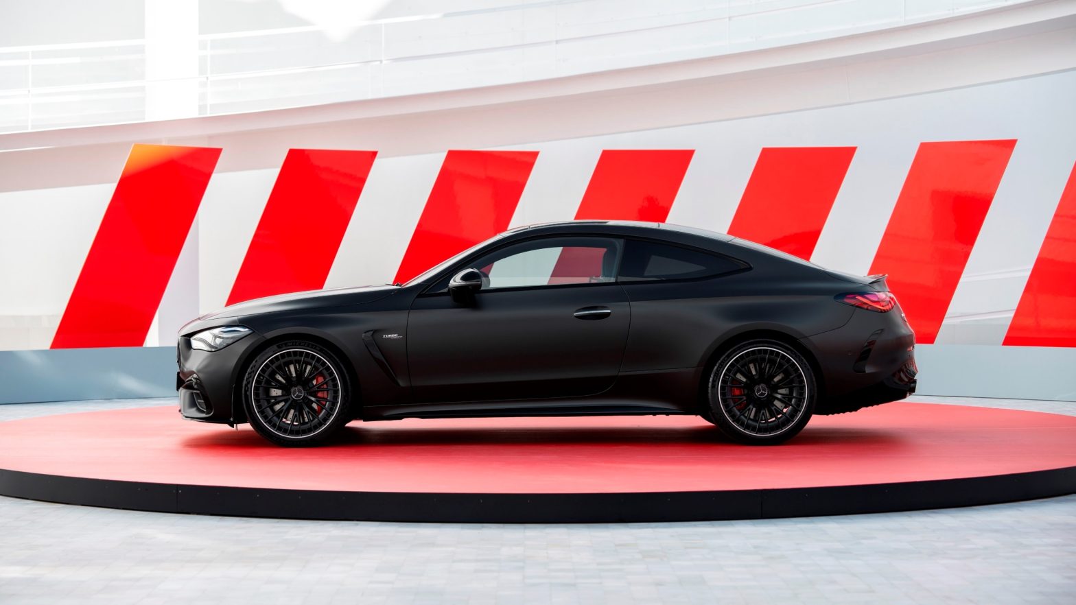 Mercedes-AMG CLE 53 Coupe: Power and Performance - DAX Street