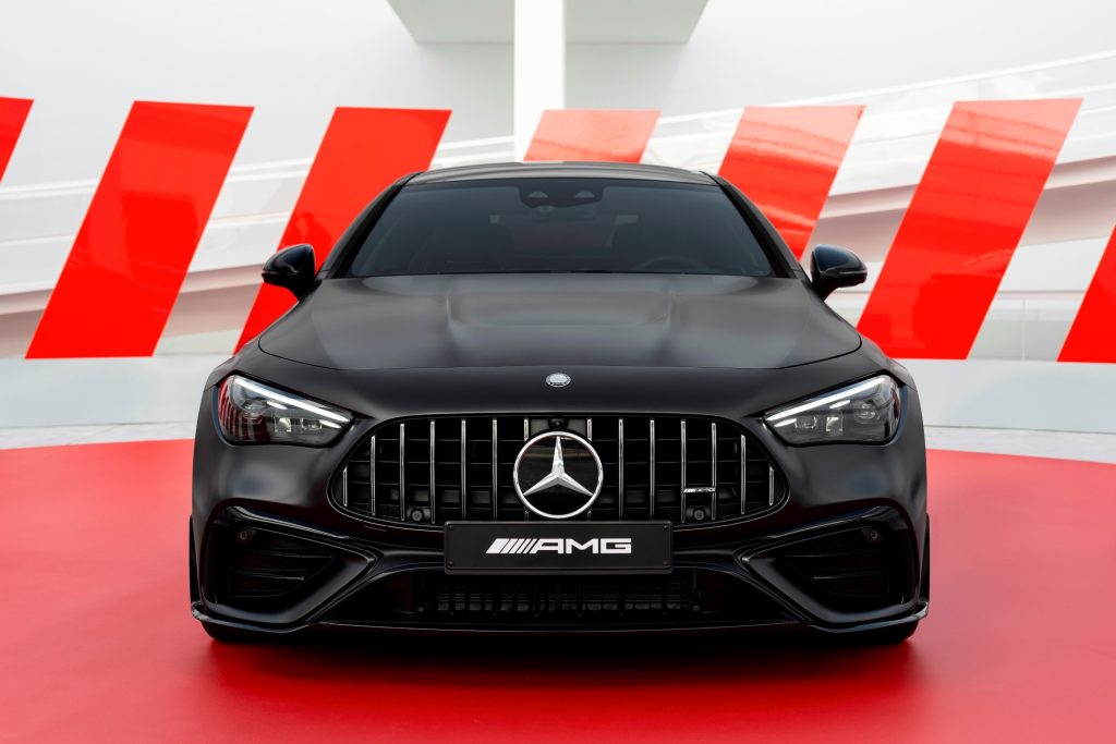 Mercedes-AMG CLE 53 Coupe: Power and Performance - DAX Street