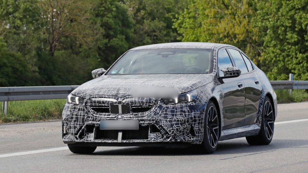 Next-Gen BMW M5: Hybrid Power & Performance Insight - DAX Street