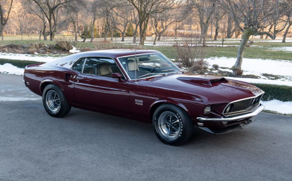 Classic Showdown: Pristine 1969 Boss 429 Victory - DAX Street