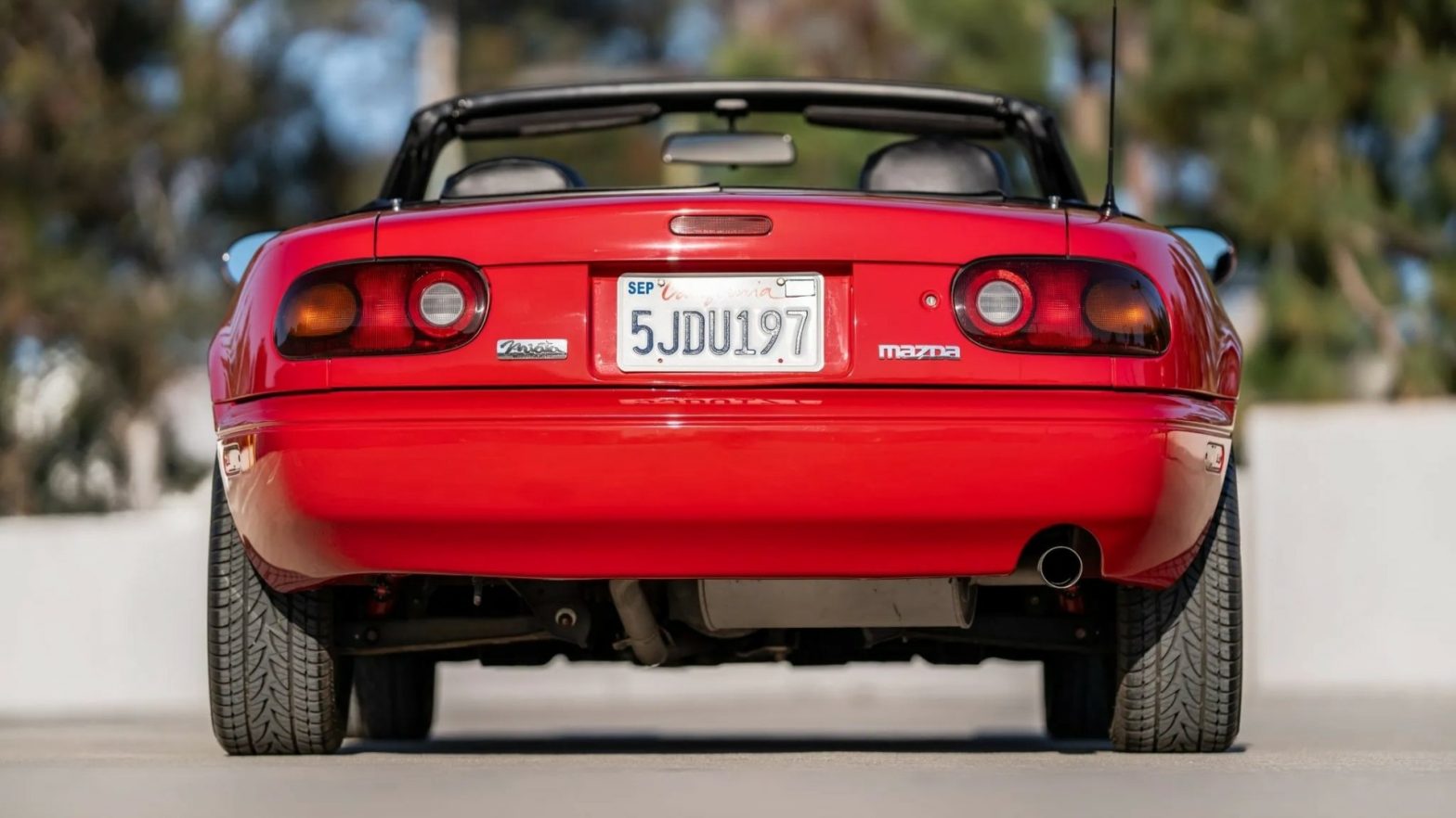 Preserved Classic: 1990 Mazda MX-5 Miata On The Auction Block - DAX Street