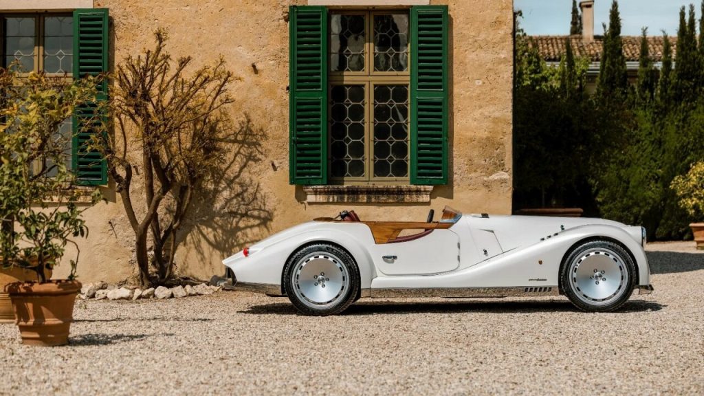 Morgan And Pininfarina Reveal Limited-Edition Midsummer Barchetta - DAX ...