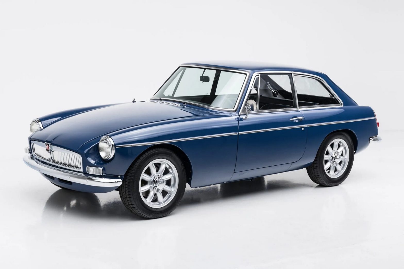 1967 MGB GT Restomod: BMC British Automotive's GM V6 Swap and Stunning ...