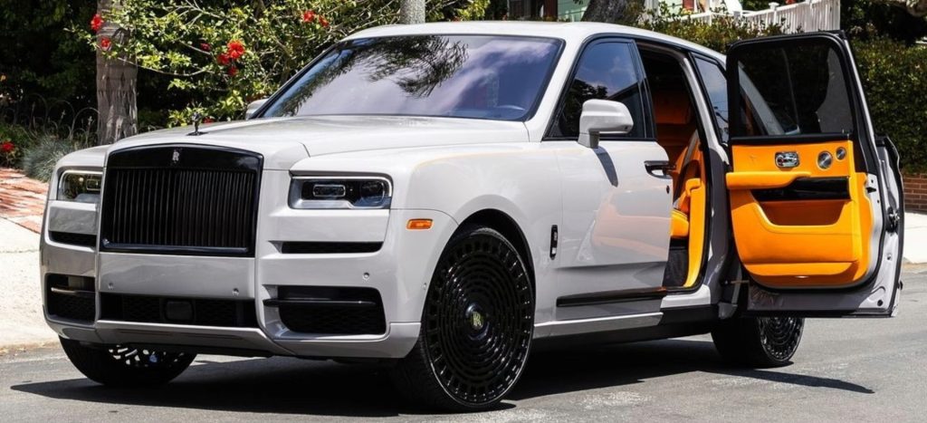 Custom Rolls-Royce Cullinan: Mesmerizing Exterior and Interior Makeover ...