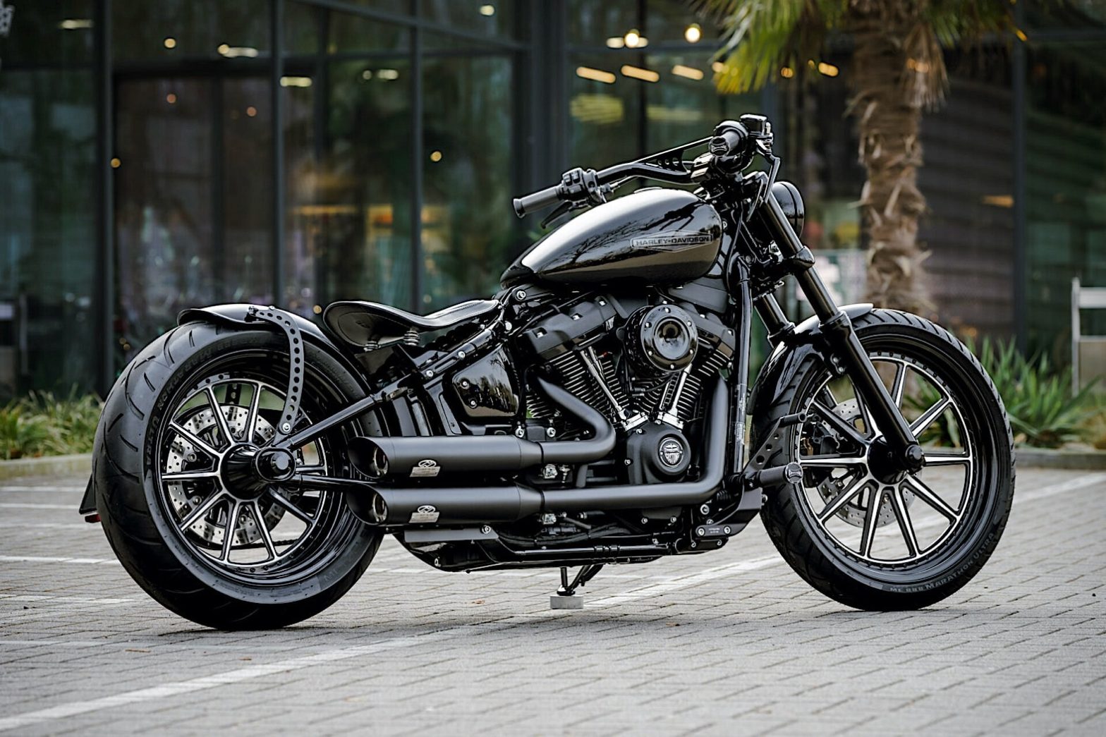 Harley-Davidson Softail Transformation: Thunderbike's Hollywood Joe ...