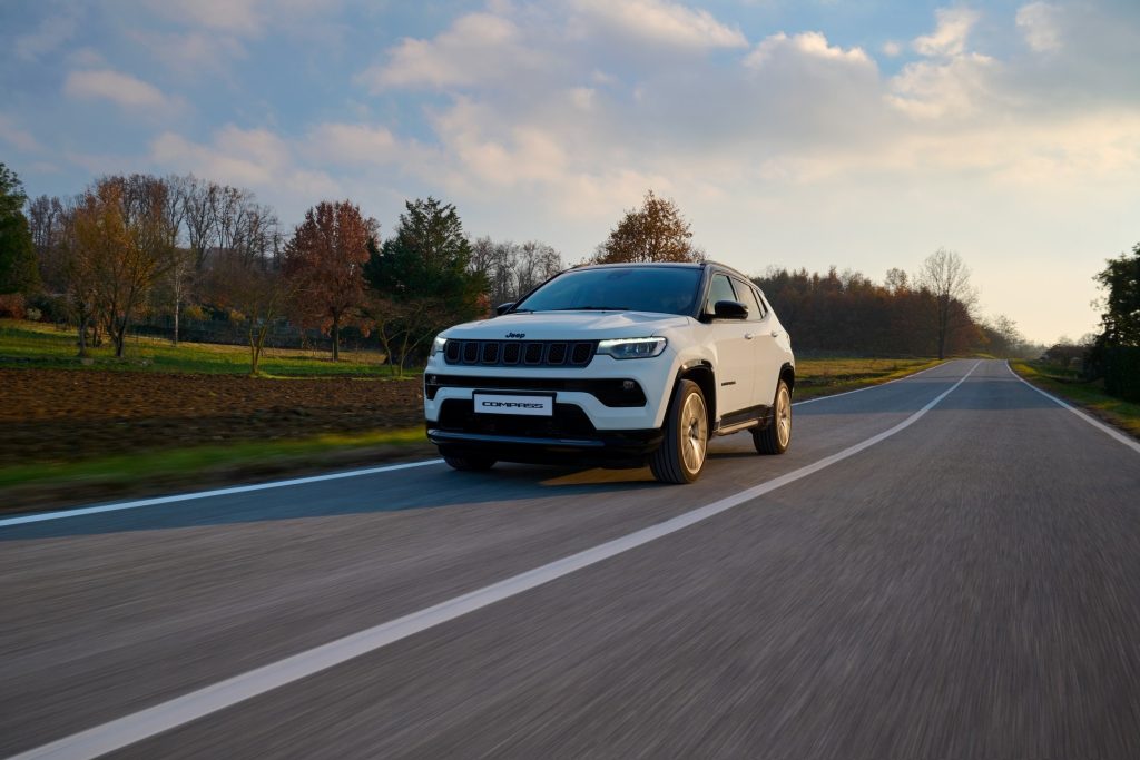 Jeep's Electric Revolution: Wagoneer S to Compass CUV 2025 - DAX Street