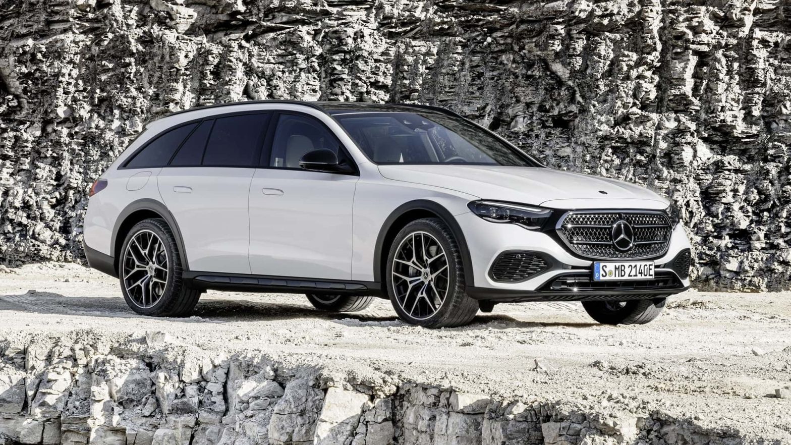 Mercedes-Benz E-Class All-Terrain 2024: Power, Luxury, and Versatility ...