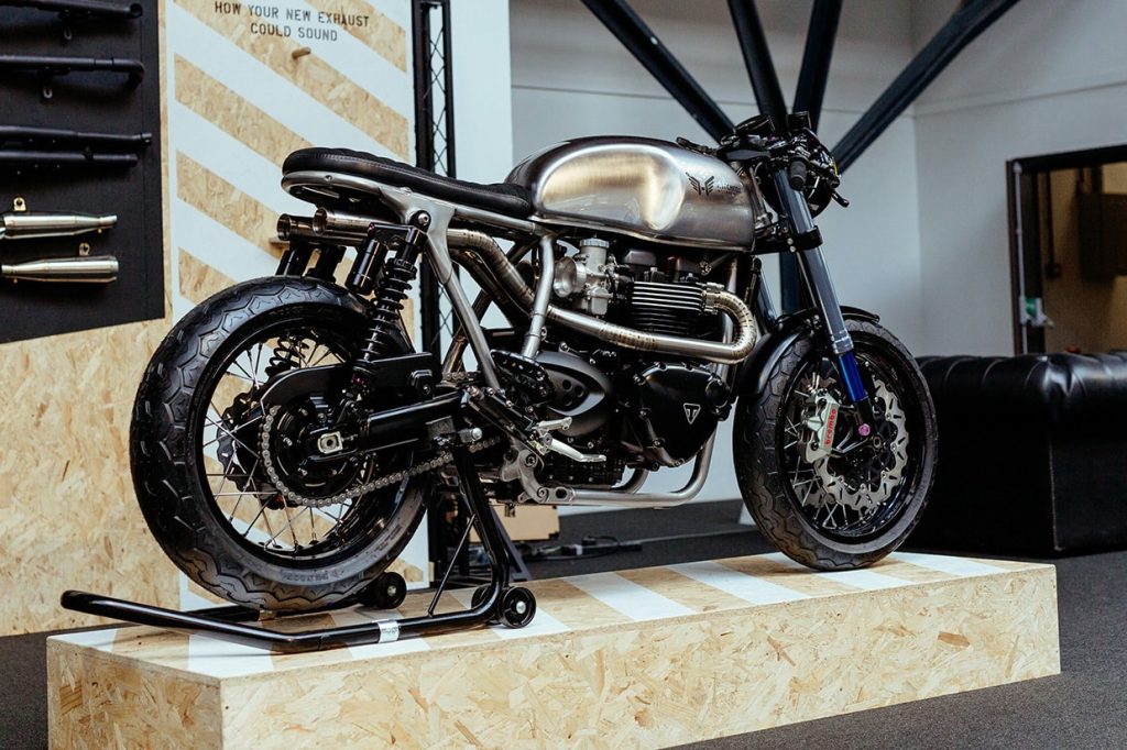 Rob's Triumph Thruxton R Reimagined: A Masterpiece by Hitchcox ...
