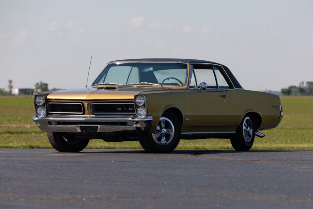 The Legacy of the 1965 Pontiac GTO: How a Muscle Car Revolutionized ...