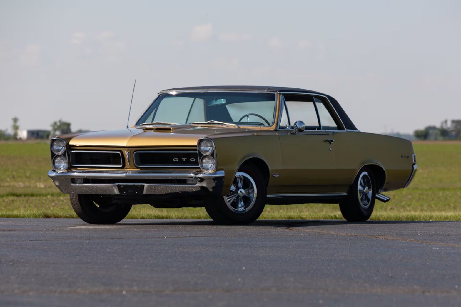 The Legacy of the 1965 Pontiac GTO: How a Muscle Car Revolutionized ...