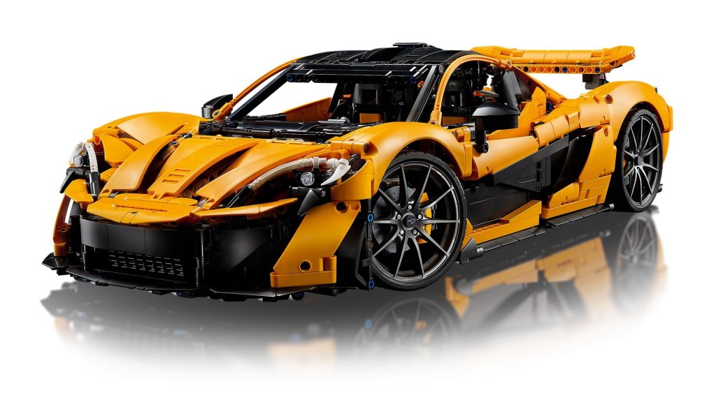 LEGO Technic and McLaren Unite: Creating an Intricate 1:8 Scale Model ...