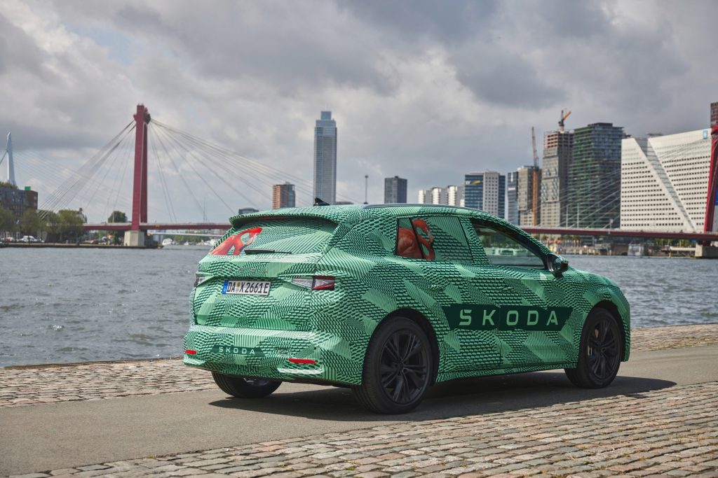 Skoda Elroq 2025: New Compact Electric SUV with Versatile Powertrains ...