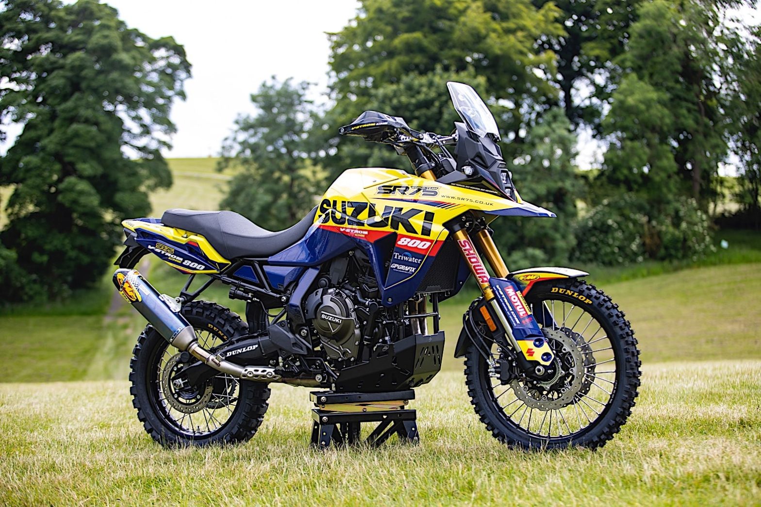 Suzuki V-Strom 800DE Rally Edition: Enhanced Off-Road Performance by ...